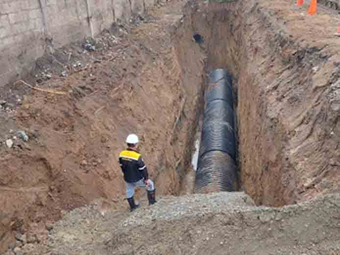 DPWH Project Construction of Access Roads San Lorenzo to Laguna, SLEX ...
