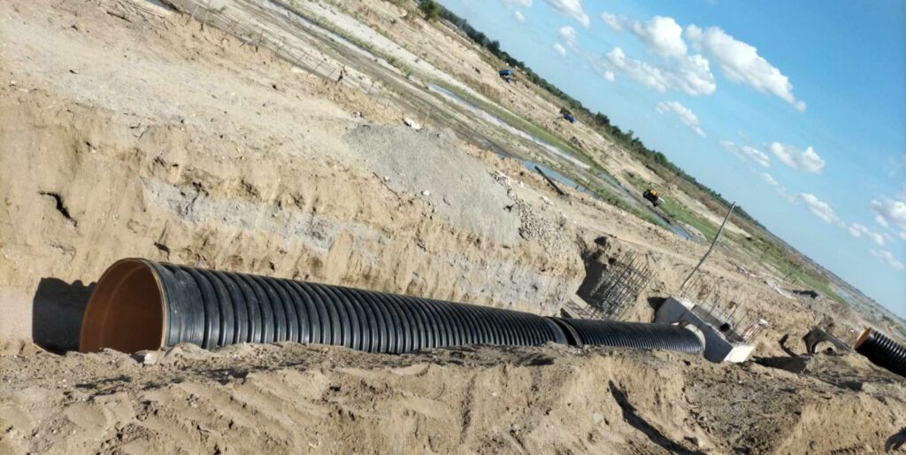Construction of Bank Protection Structure Along Tarlac River Control ...
